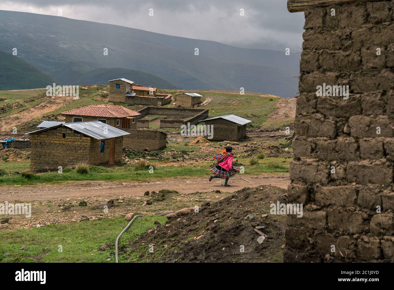 Village life peru hi-res stock photography and images - Alamy