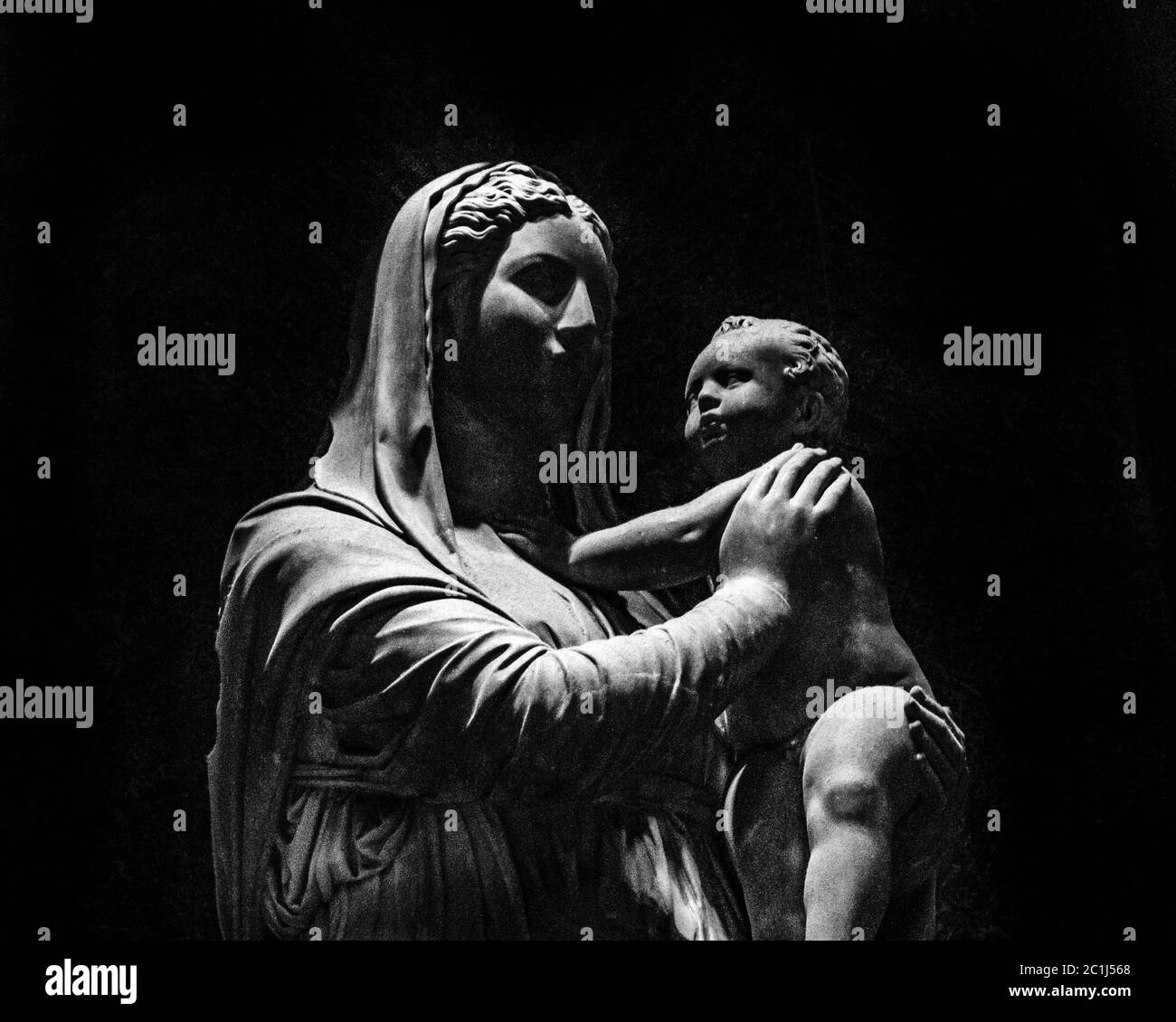 Sculpture contrast stone hi-res stock photography and images - Alamy