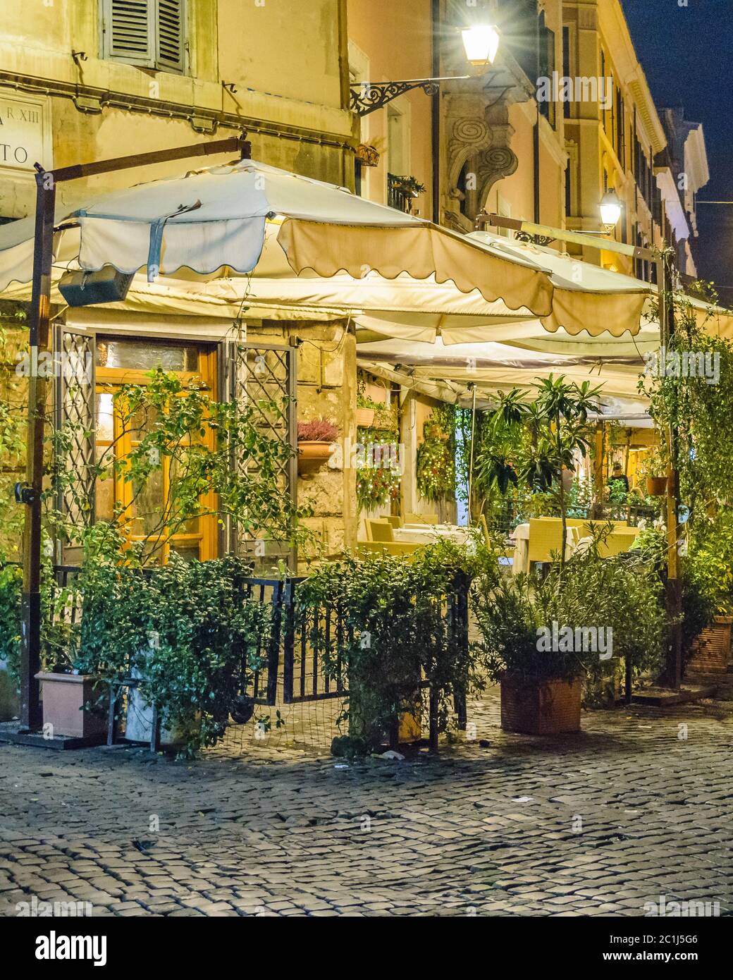 Rome Restaurant Facade Stock Photo - Alamy