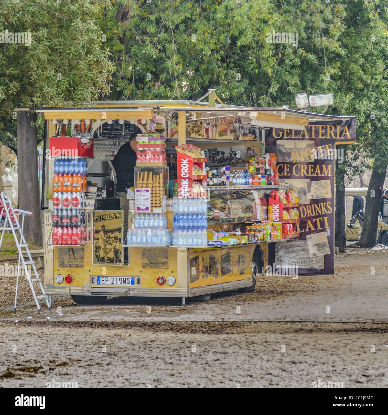 Snacks and Drinks Food Stand, Villa Borghese Rome Stock Photo - Alamy