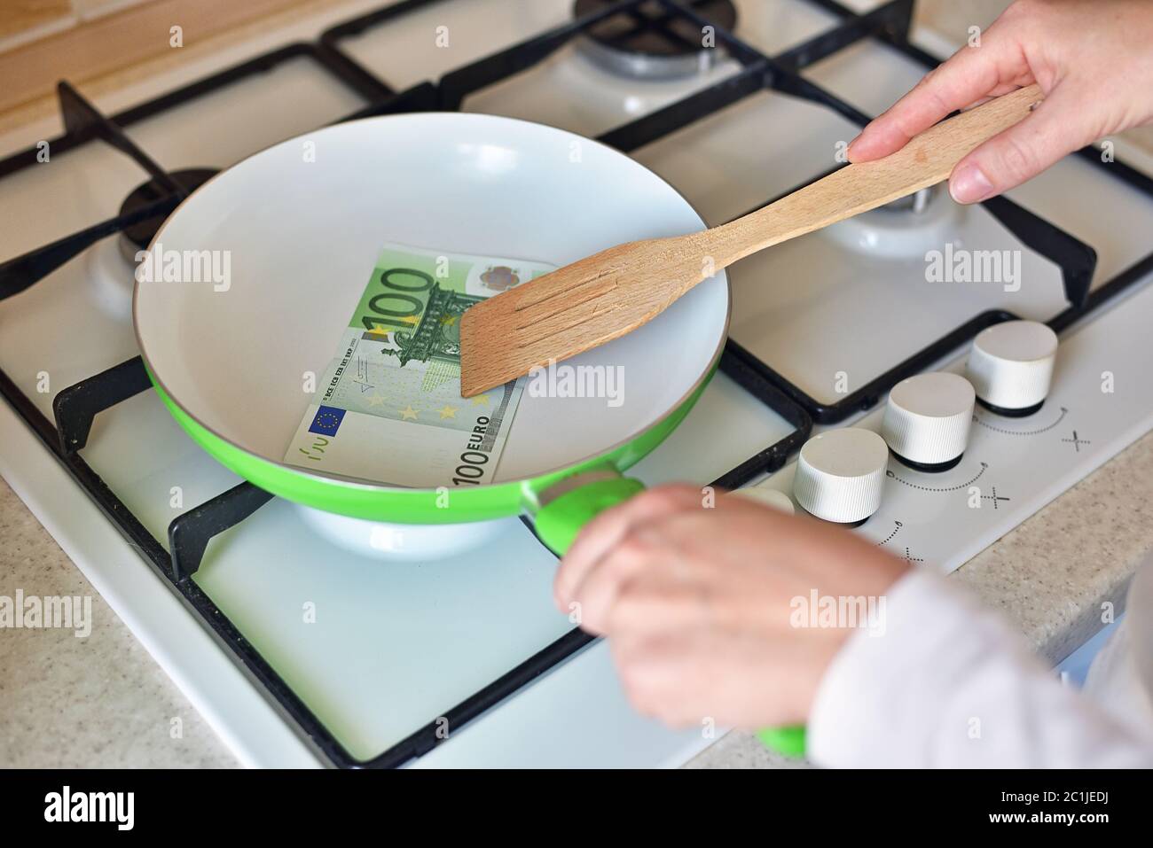 Culinary payment hi-res stock photography and images - Alamy
