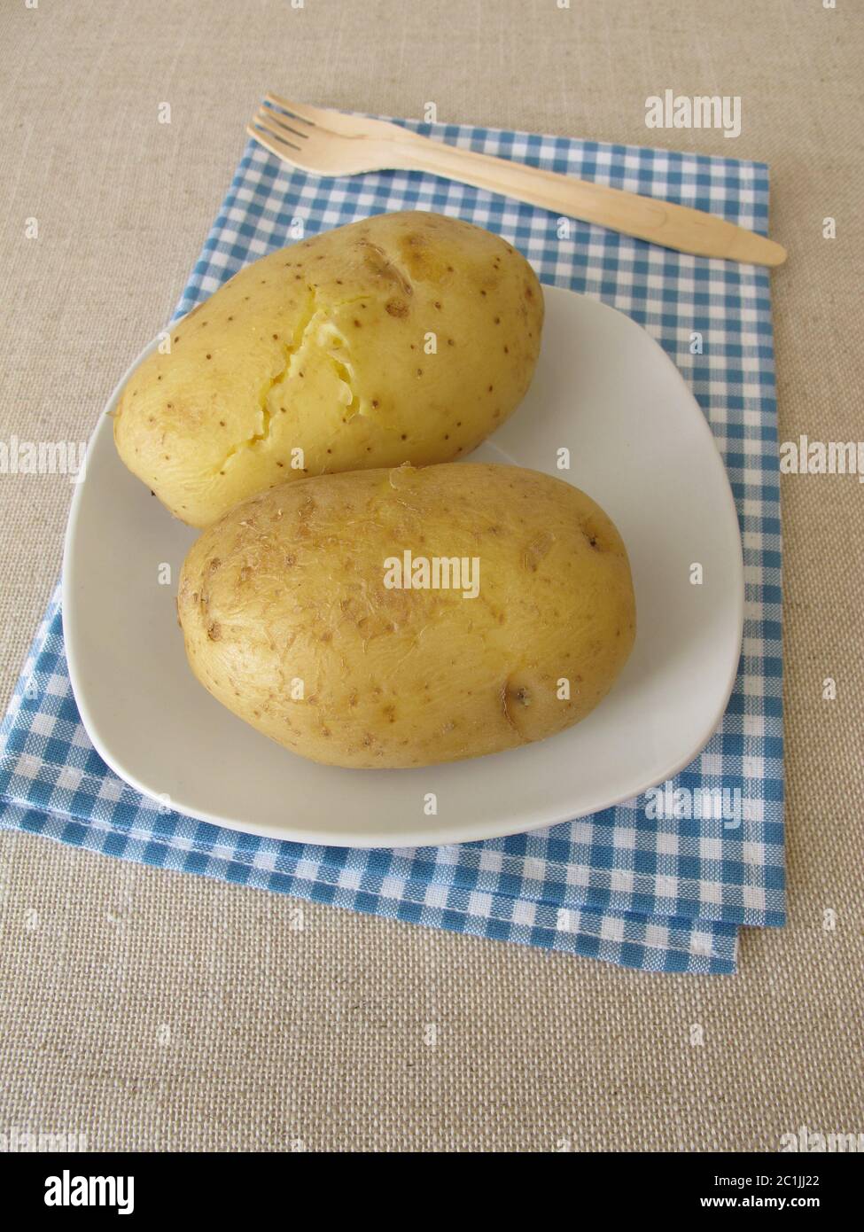 Cooled cocked potato with skin Stock Photo - Alamy