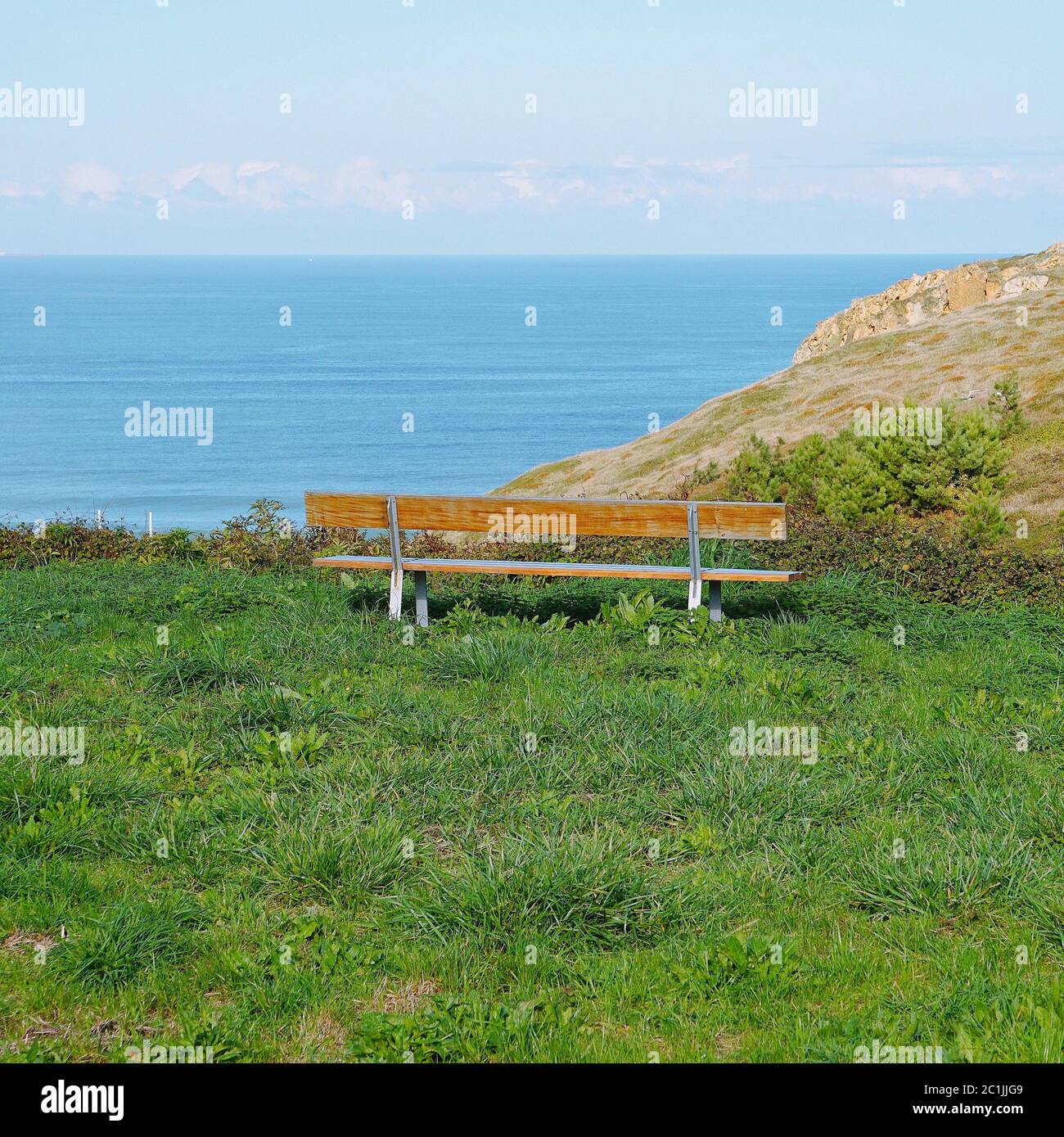 bench in the street Stock Photo - Alamy