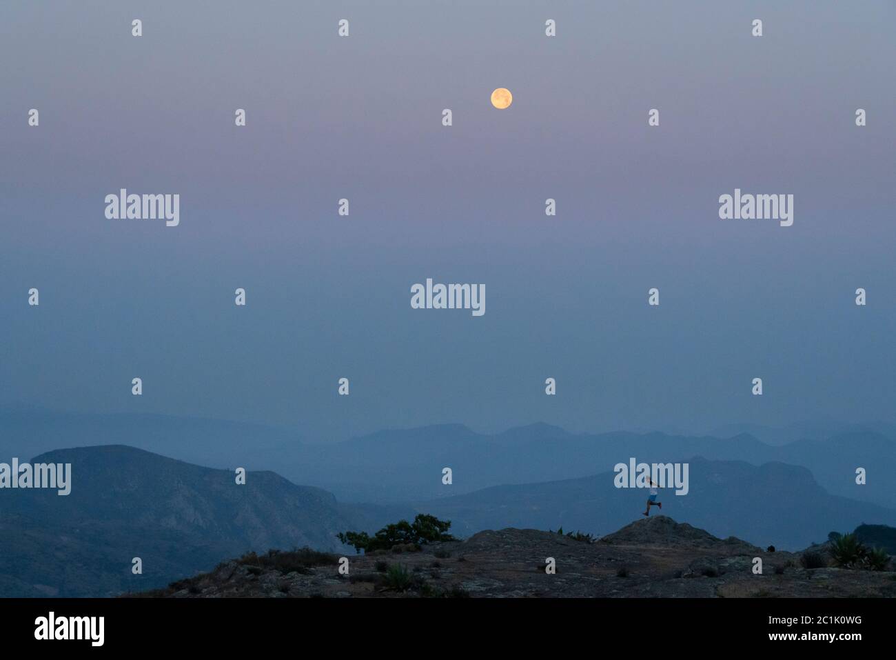 Full moon rainbow hi-res stock photography and images - Alamy