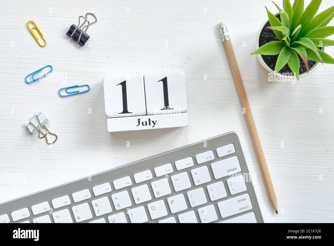 Calendar july concept day month hi-res stock photography and images - Alamy