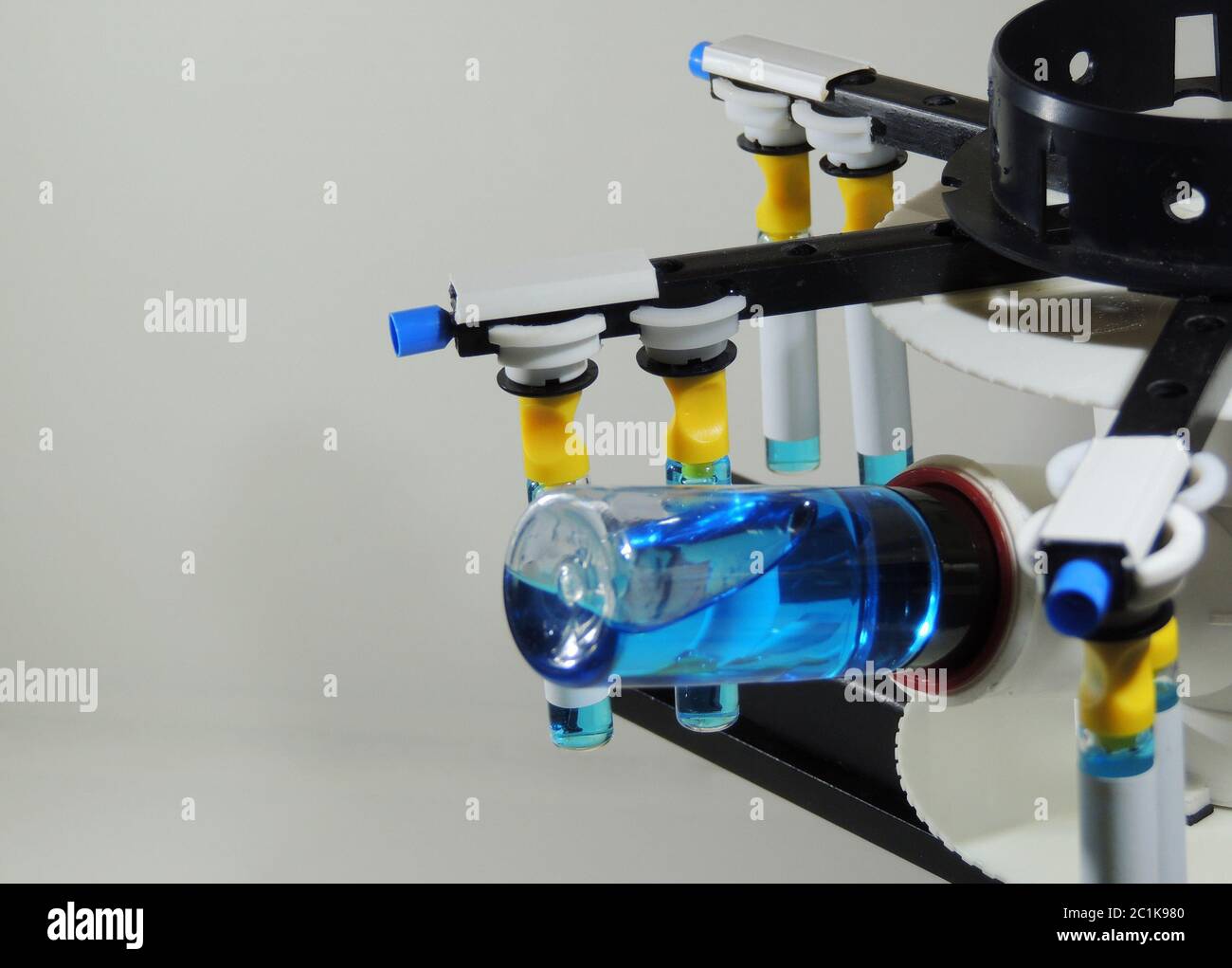 Laboratory device for analyse medical vials with blue chemical solution ...