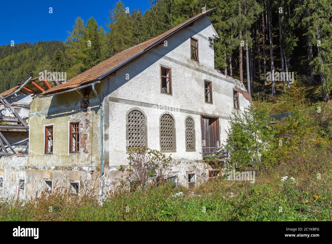 Lost place, ruin, dilapidated building in Prags, South Tyrol Stock ...