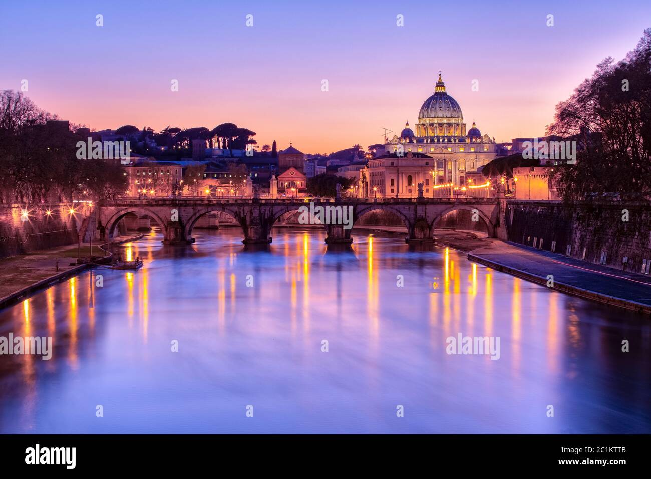 Vatican city state st peters basilica hi-res stock photography and ...