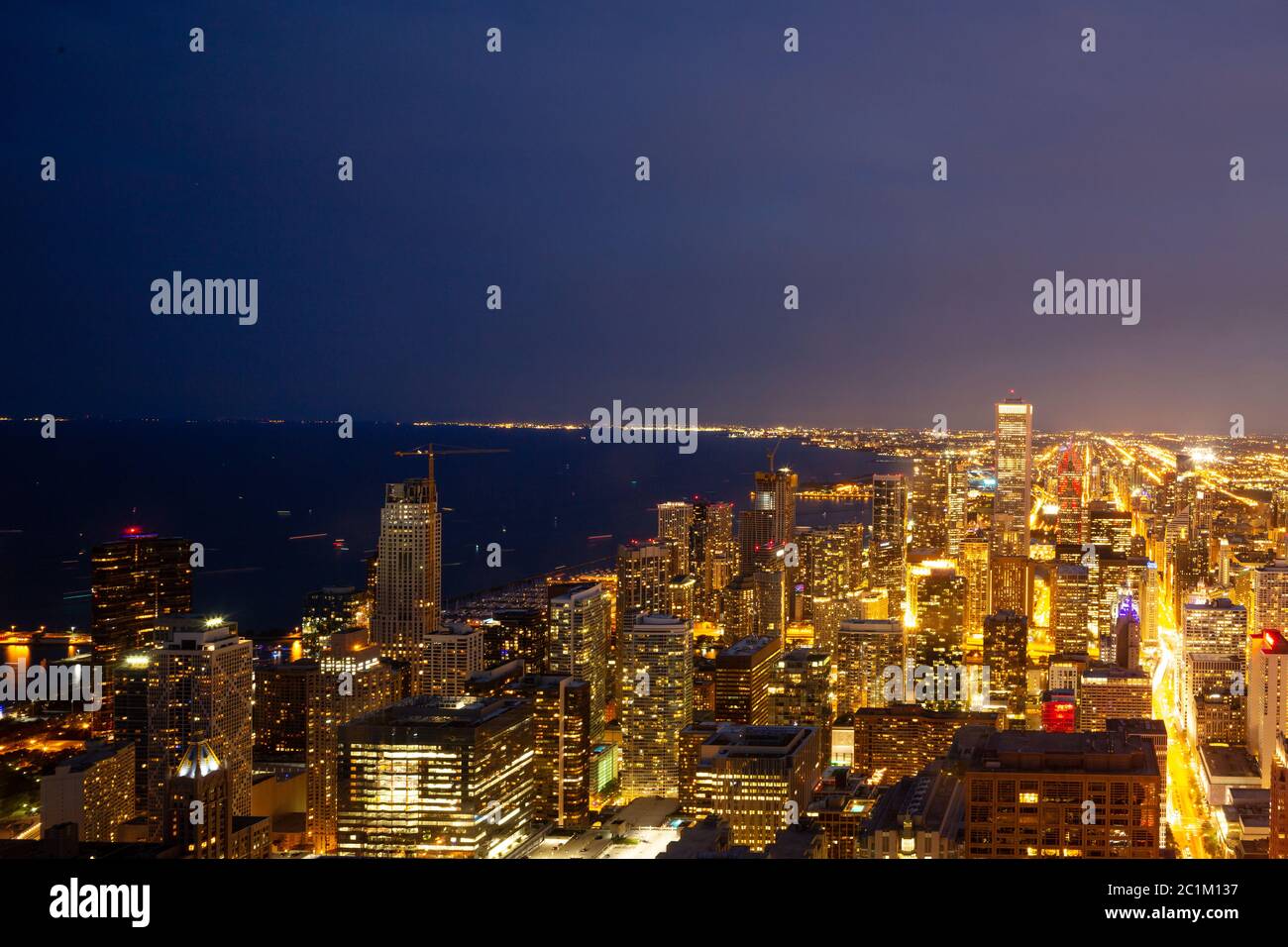 Chicago cityscape night hi-res stock photography and images - Alamy