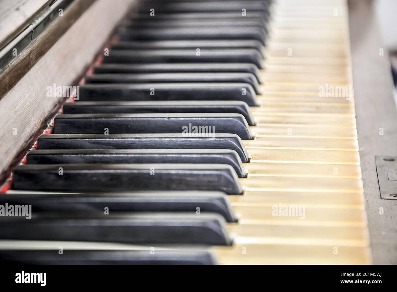 Close up of a piano keyboard Stock Photo - Alamy