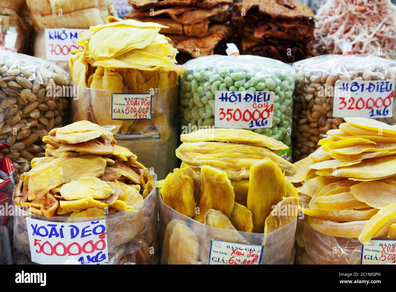 Snacks at a Vietnamese market Stock Photo - Alamy