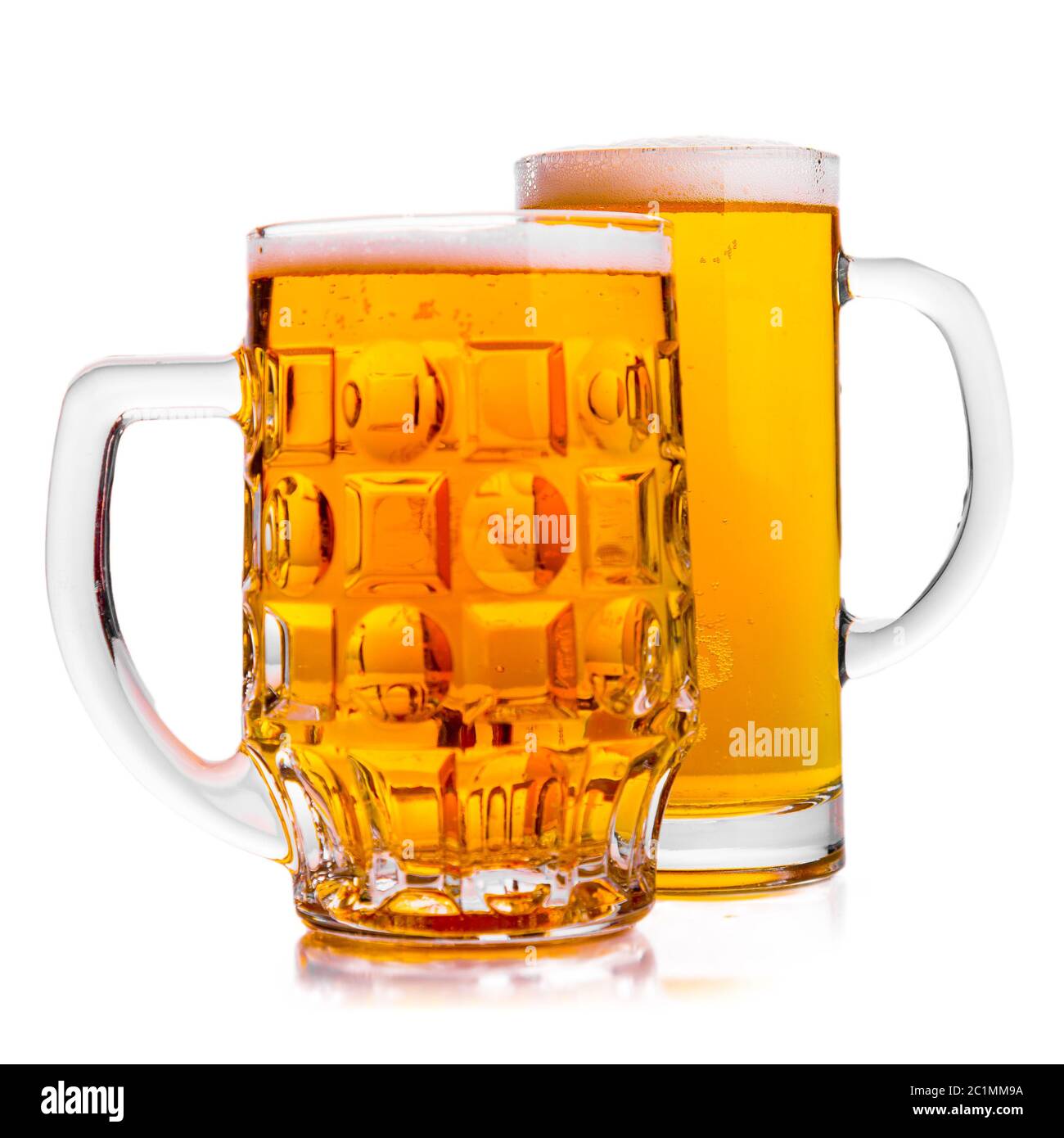 Close up two glass mugs hi-res stock photography and images - Alamy