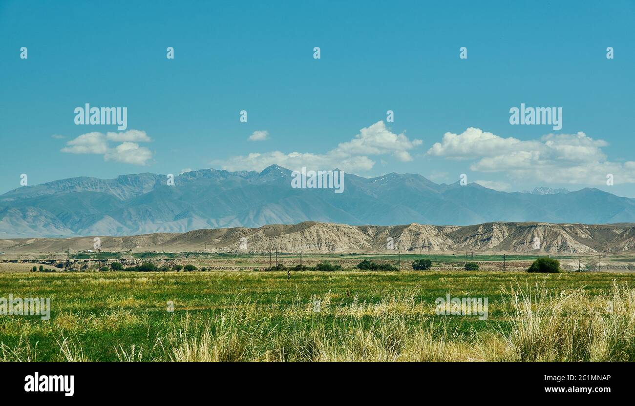 Naryn river valley Stock Photo - Alamy