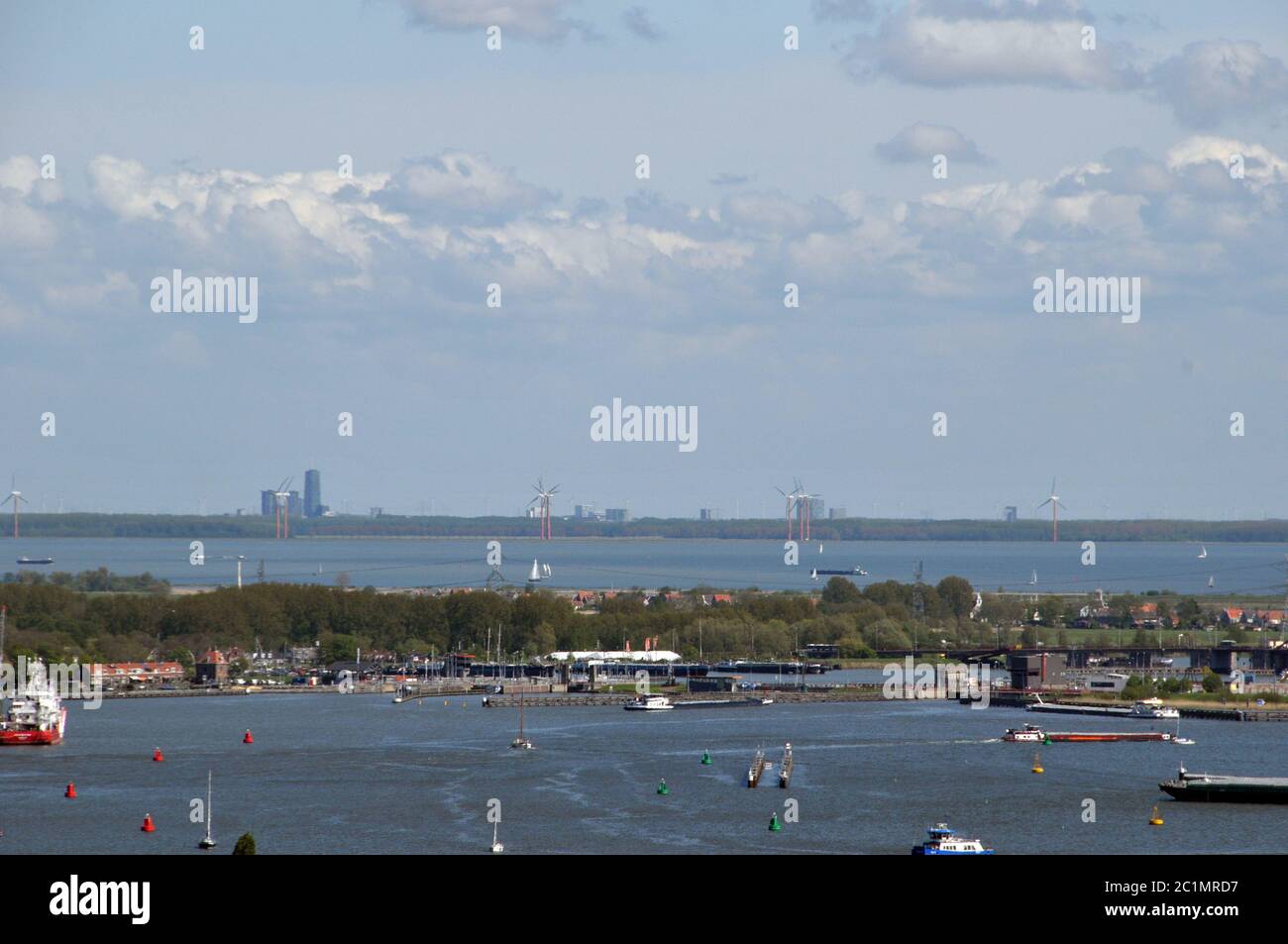 Amsterdam sailing boat netherlands het hi-res stock photography and ...