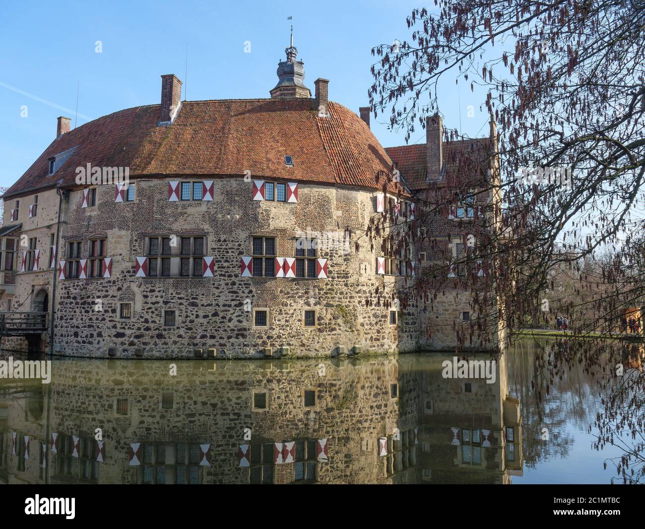 the old castle of vischering in germany Stock Photo - Alamy