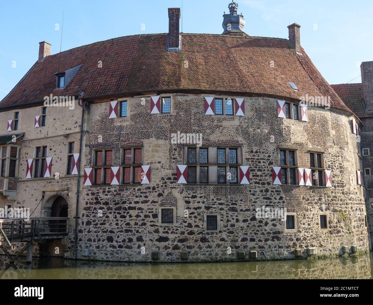 the old castle of vischering in germany Stock Photo - Alamy