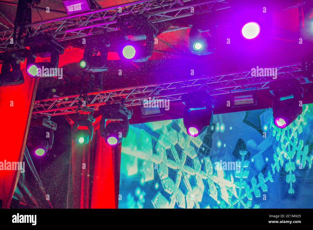 Red smoke stage studio hi-res stock photography and images - Alamy