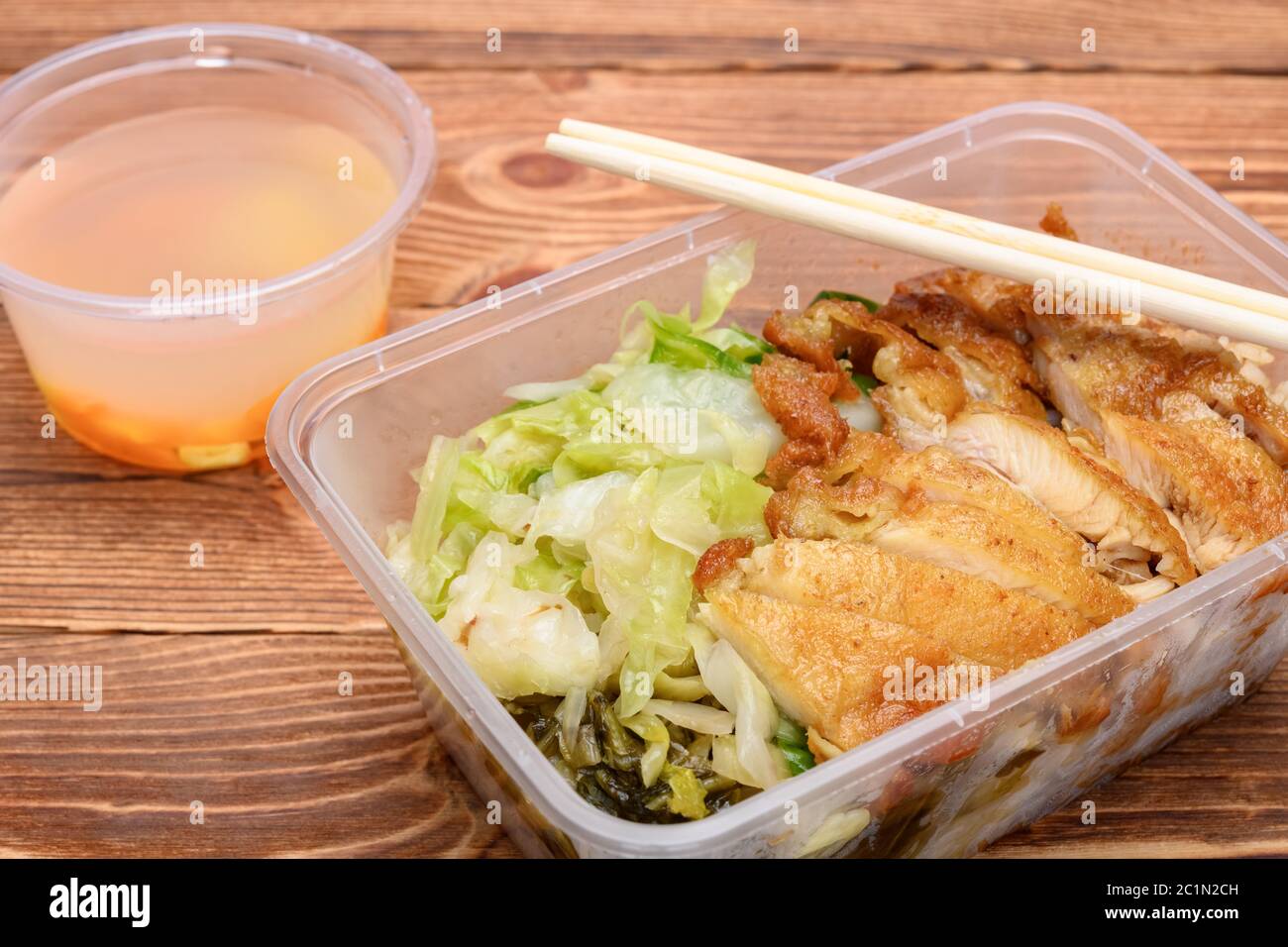 Chicken fried rice takeaway box hi-res stock photography and images - Alamy