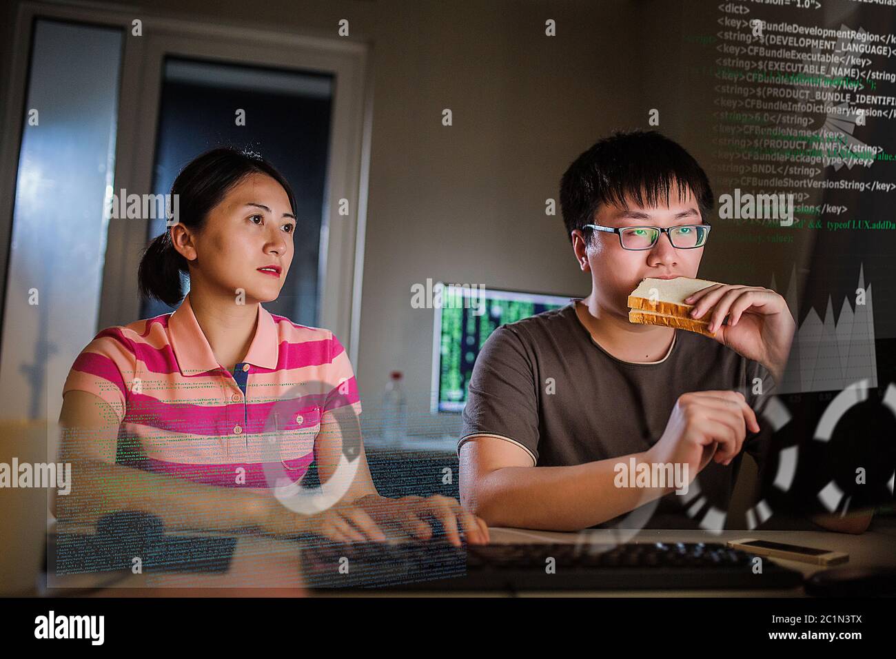 Chinese women working hi-res stock photography and images - Alamy