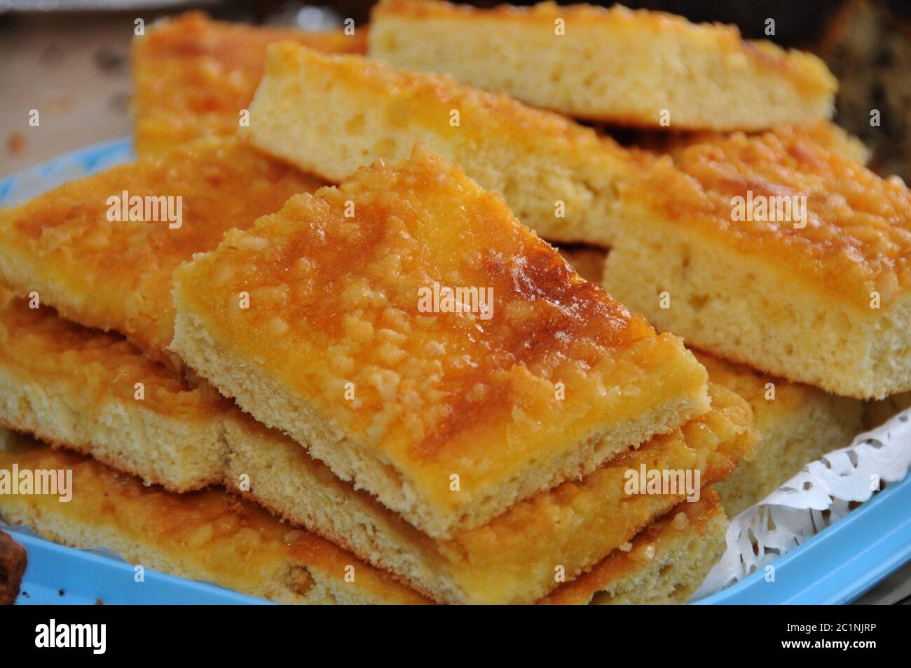 Sugar cake hi-res stock photography and images - Alamy