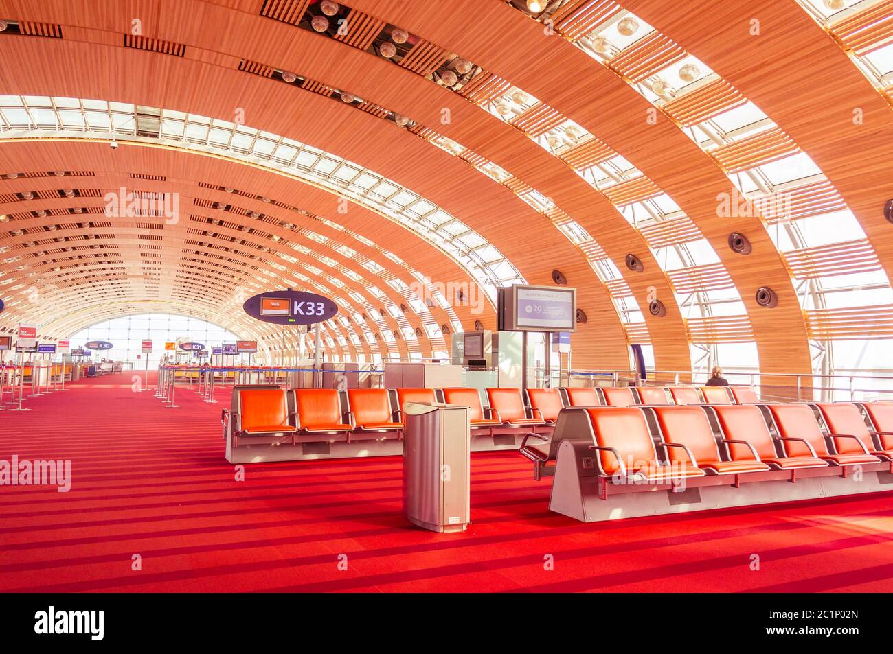 Terminal waiting area hi-res stock photography and images - Alamy