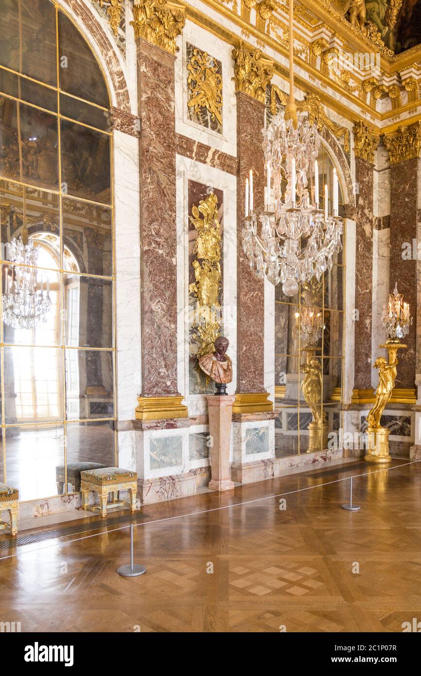 Versailles Hall Of Mirrors High Resolution Stock Photography and Images ...