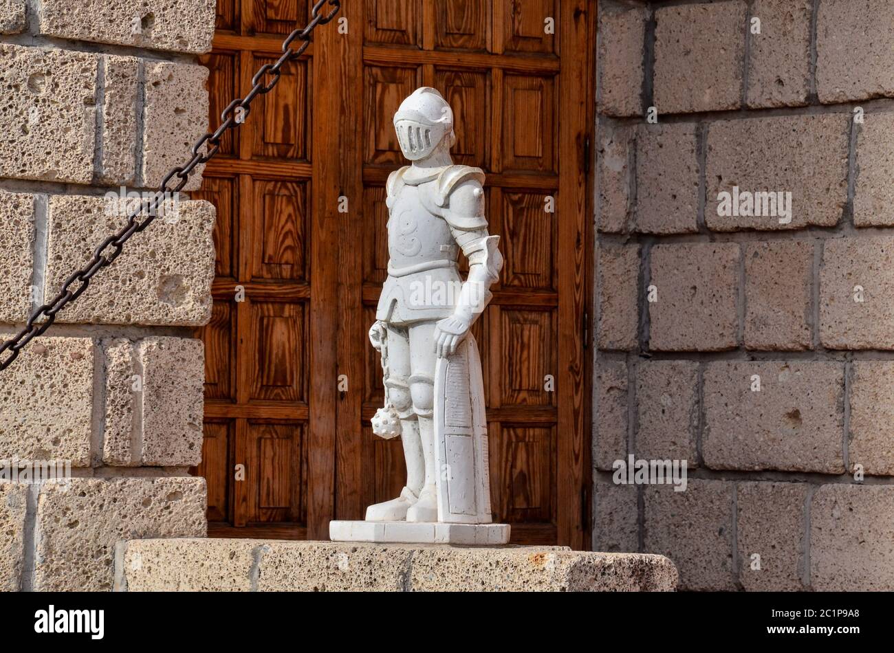 Statue of a Medieval Knight Stock Photo - Alamy