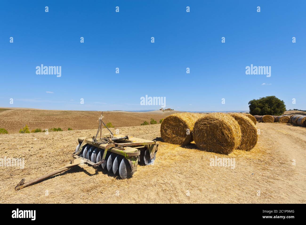 Harrow field hi-res stock photography and images - Alamy