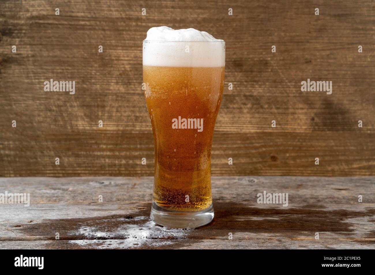 Beer froth hi-res stock photography and images - Alamy