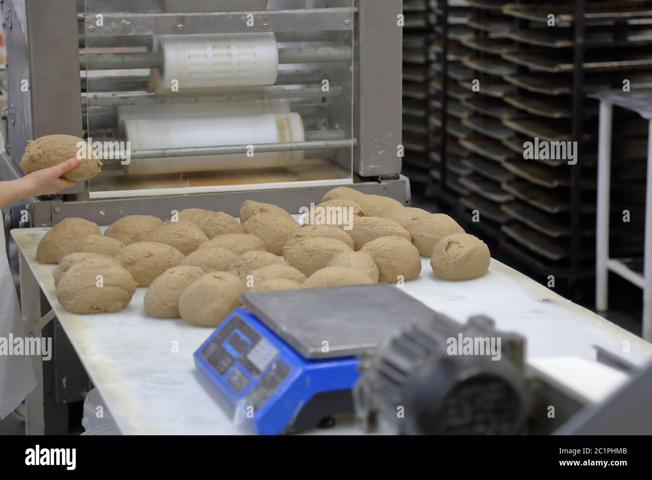 Bread making factory hi-res stock photography and images - Alamy