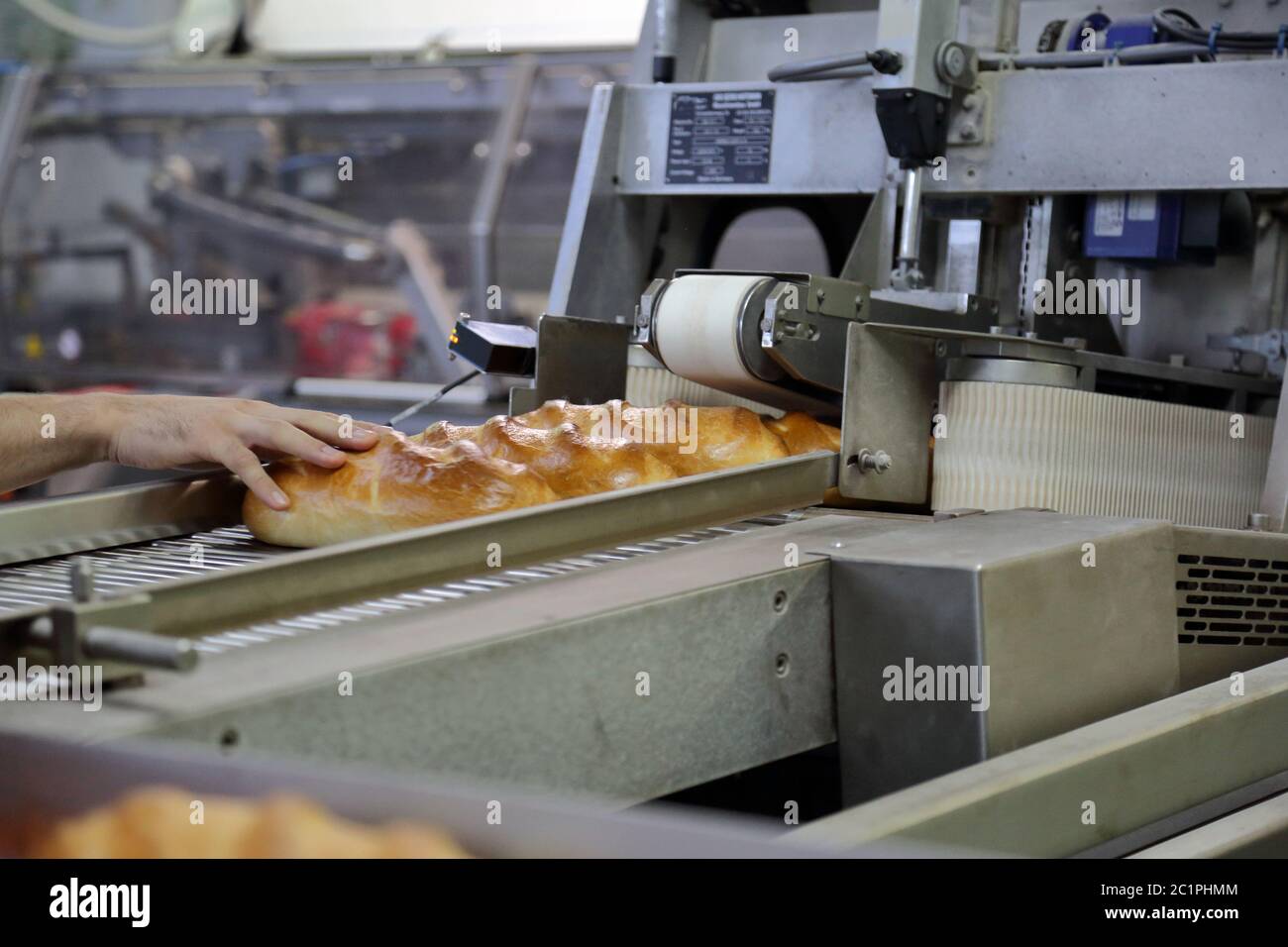 Au machine shop hi-res stock photography and images - Alamy