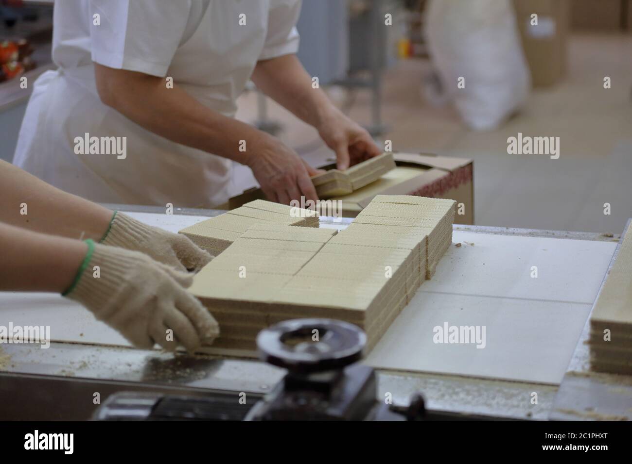 Bread making factory hi-res stock photography and images - Alamy