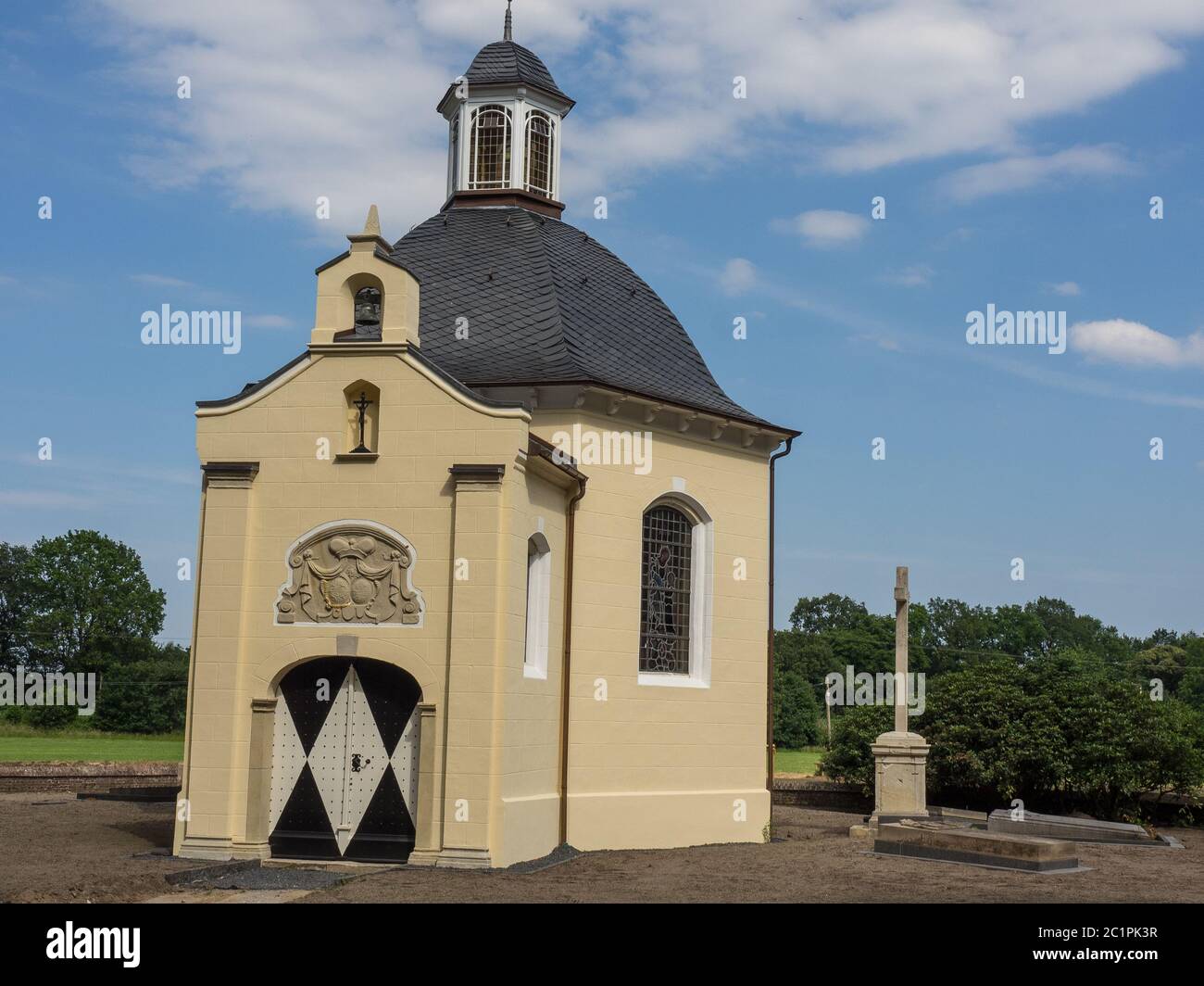 the small viallage of ulft in the netherlands Stock Photo - Alamy
