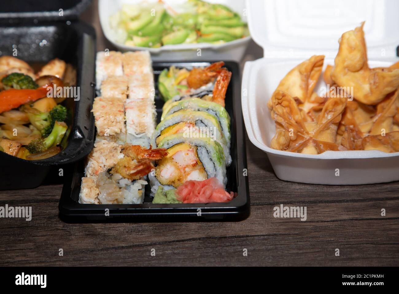 Takeout seafood hi-res stock photography and images - Alamy