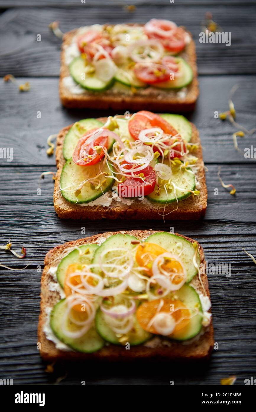 Three toasts hi-res stock photography and images - Alamy