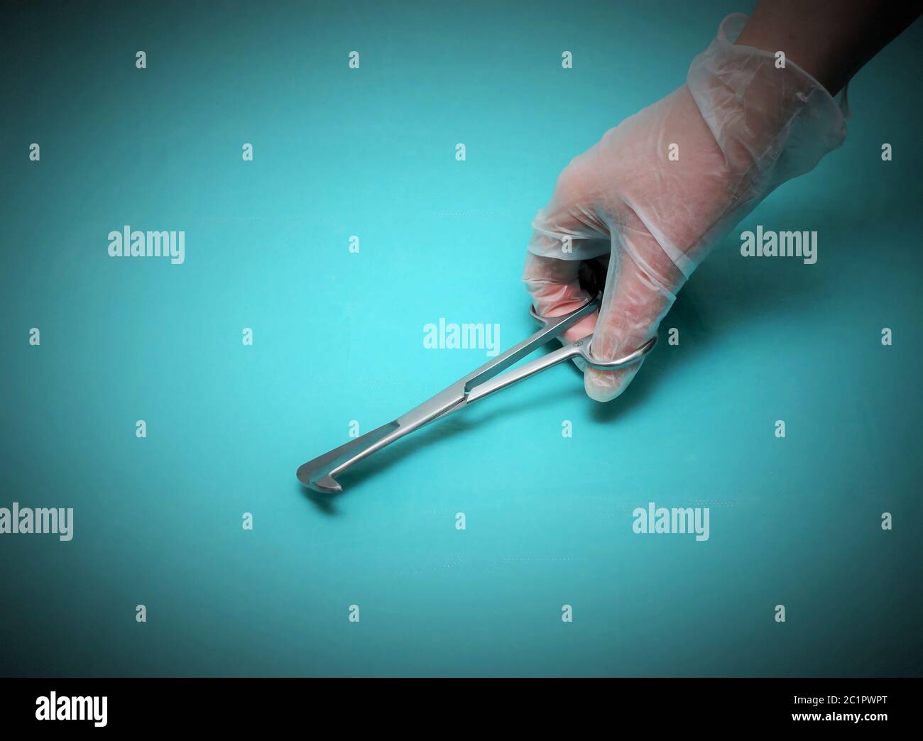 Midwifery surgical instruments hi-res stock photography and images - Alamy