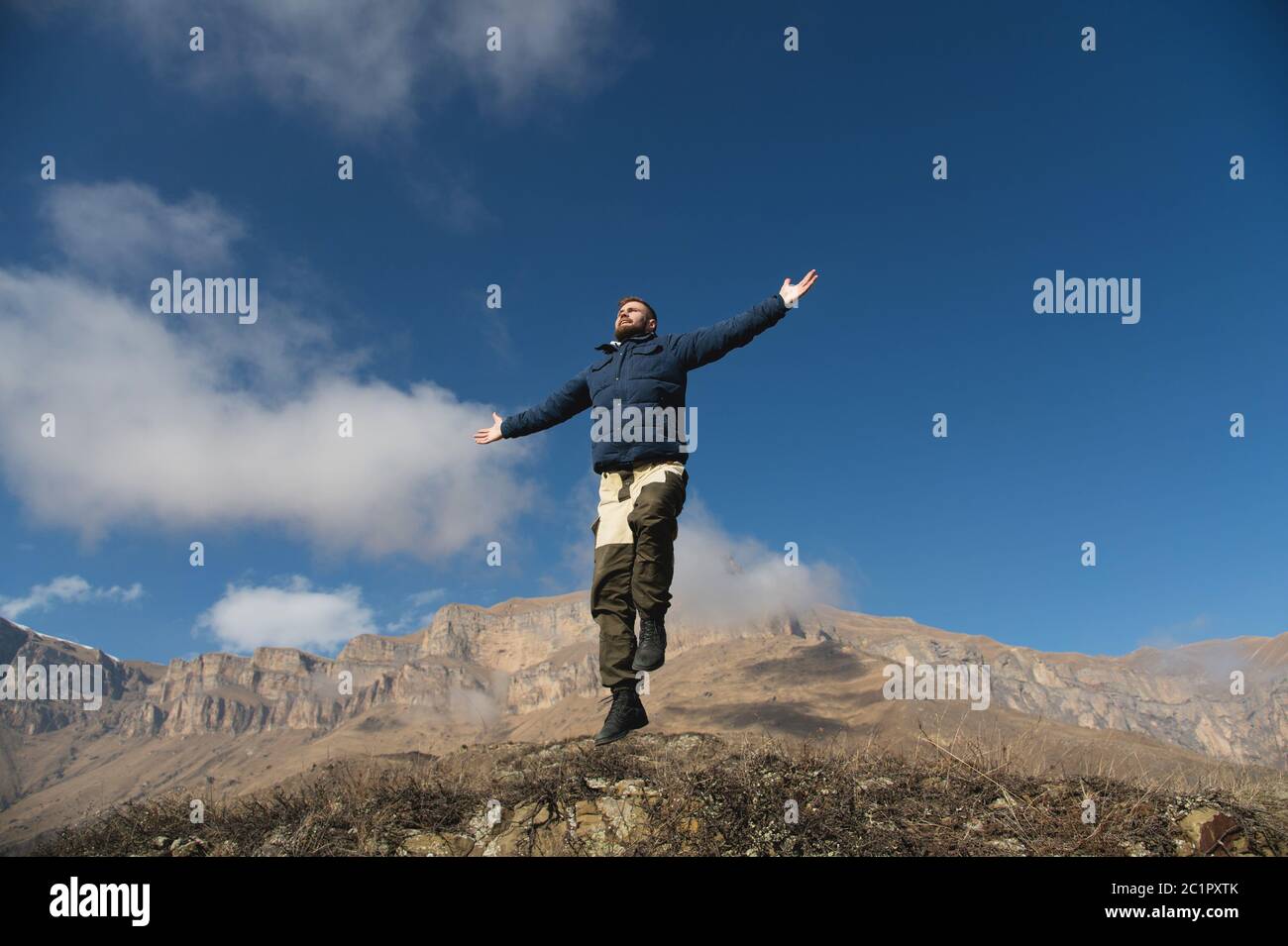 People looking in different directions hi-res stock photography and ...