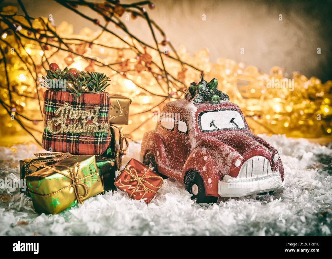 Holiday car hi-res stock photography and images - Alamy