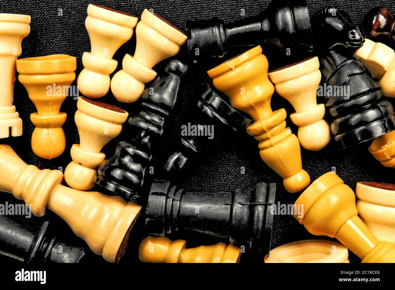 Elegant chess set hi-res stock photography and images - Alamy