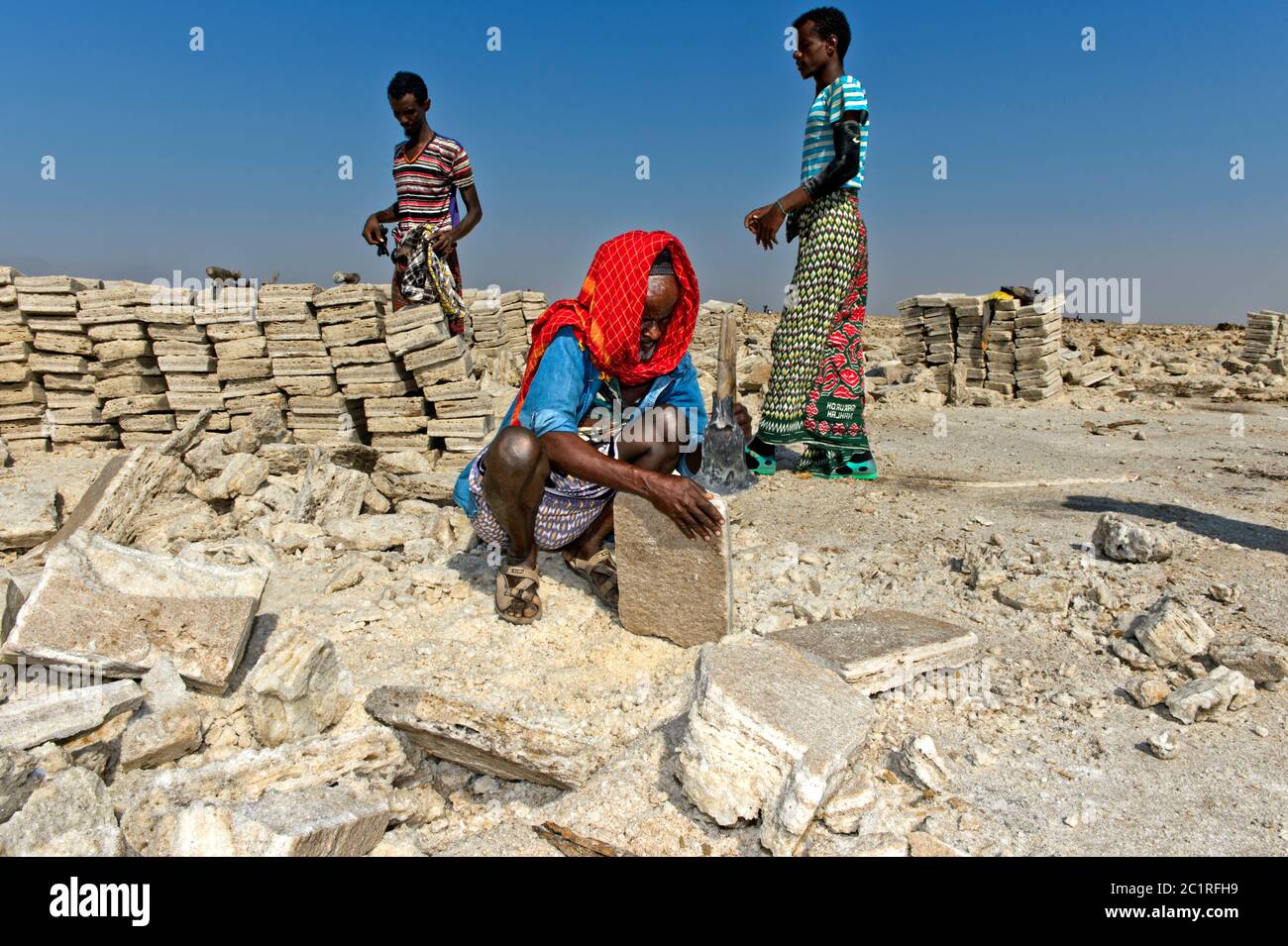 Afar region salt production hi-res stock photography and images - Alamy