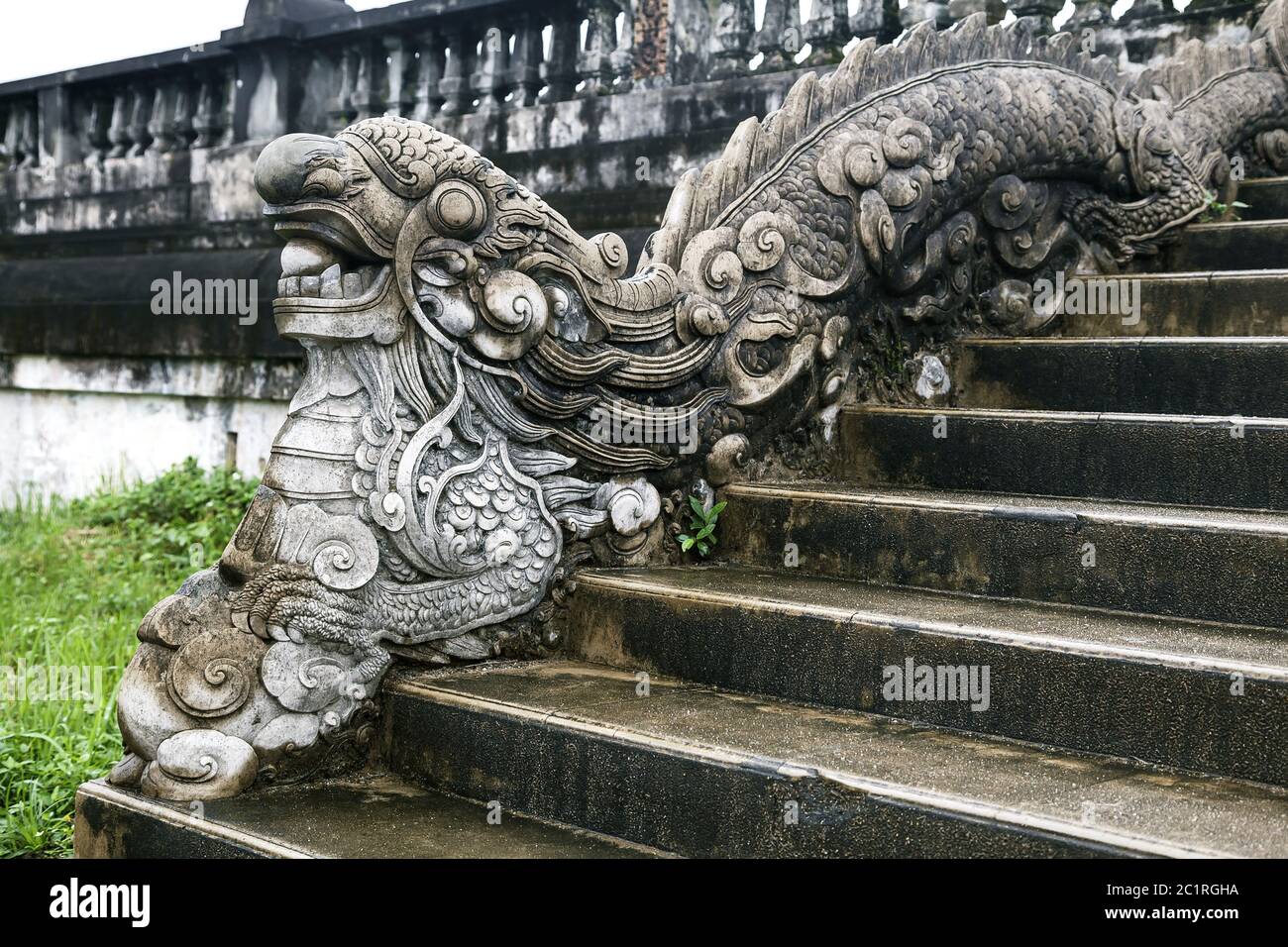 Handrail shaped dragon hi-res stock photography and images - Alamy