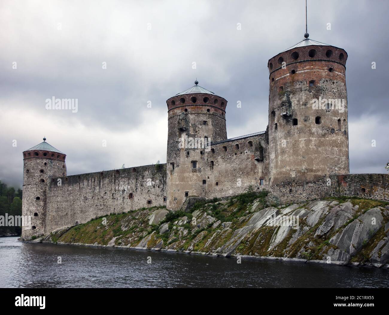 Olavinlinna castle water castle savonlinna hi-res stock photography and ...