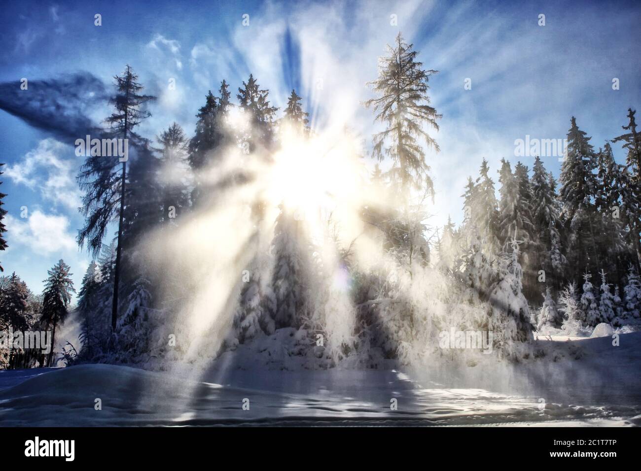 Wintry with sun hi-res stock photography and images - Alamy