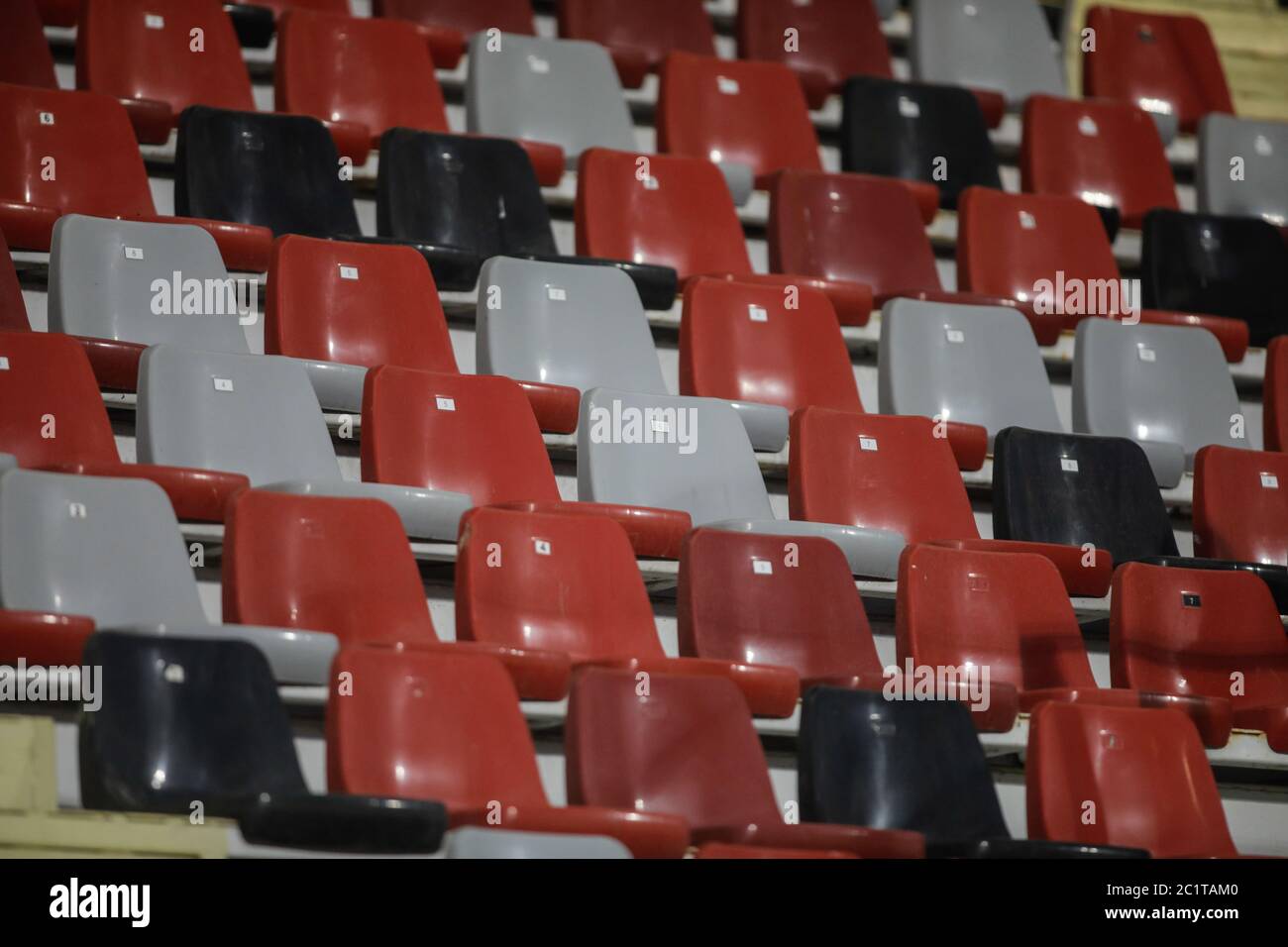 Crowd people stadium china hi-res stock photography and images - Alamy
