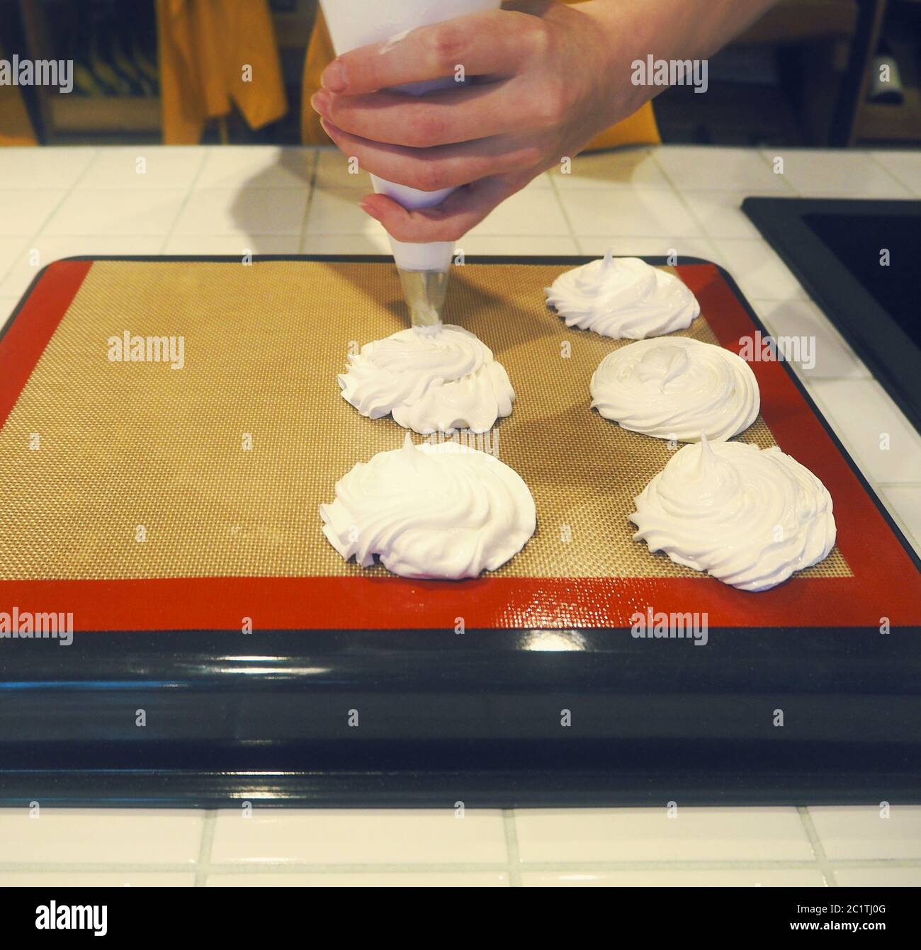 The process of cooking Pavlova cake Stock Photo - Alamy