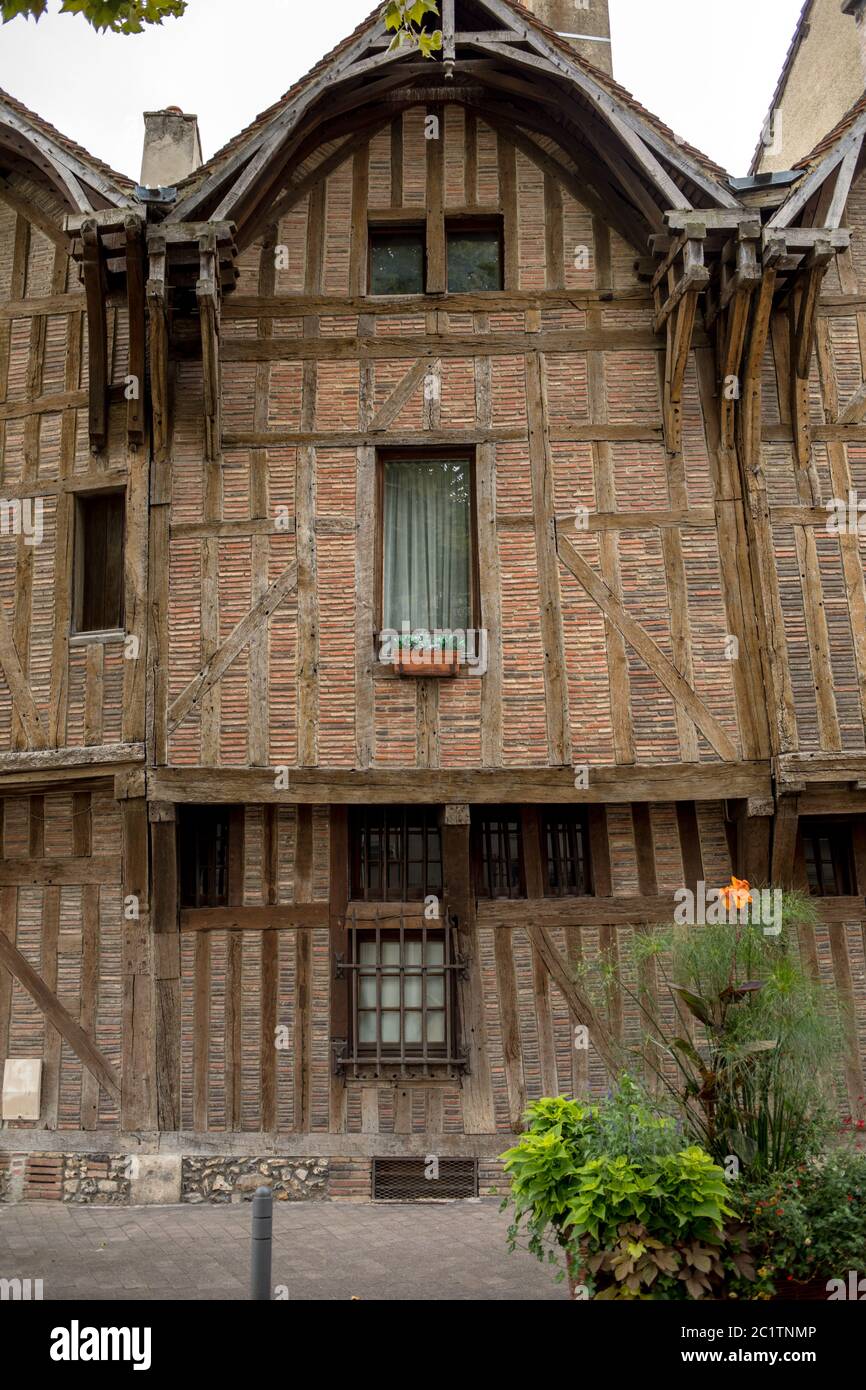 Ancient half-timbered buildings in Troyes. Aube, Champagne-Ardenne ...