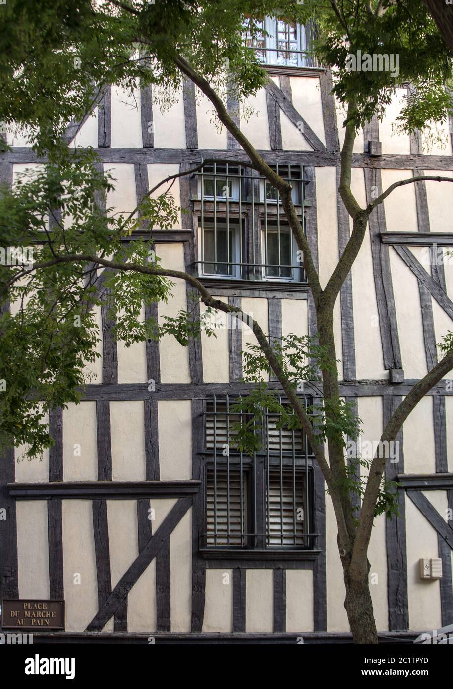 Ancient half-timbered buildings in Troyes. Aube, Champagne-Ardenne ...