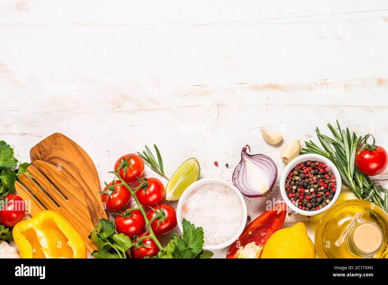 White top table hi-res stock photography and images - Alamy