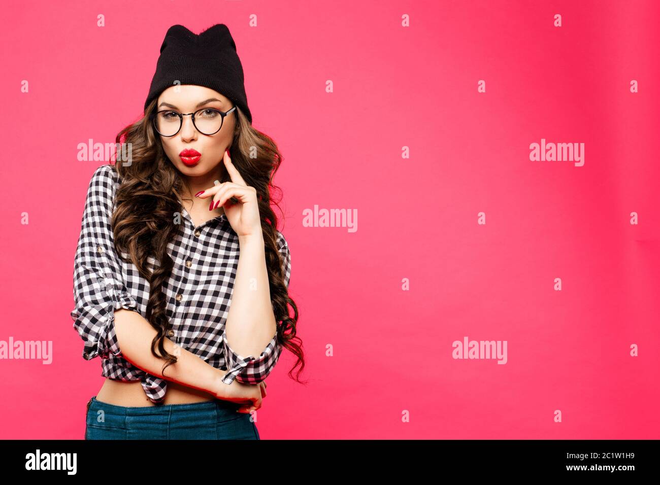 Girl Hipster Makeup
