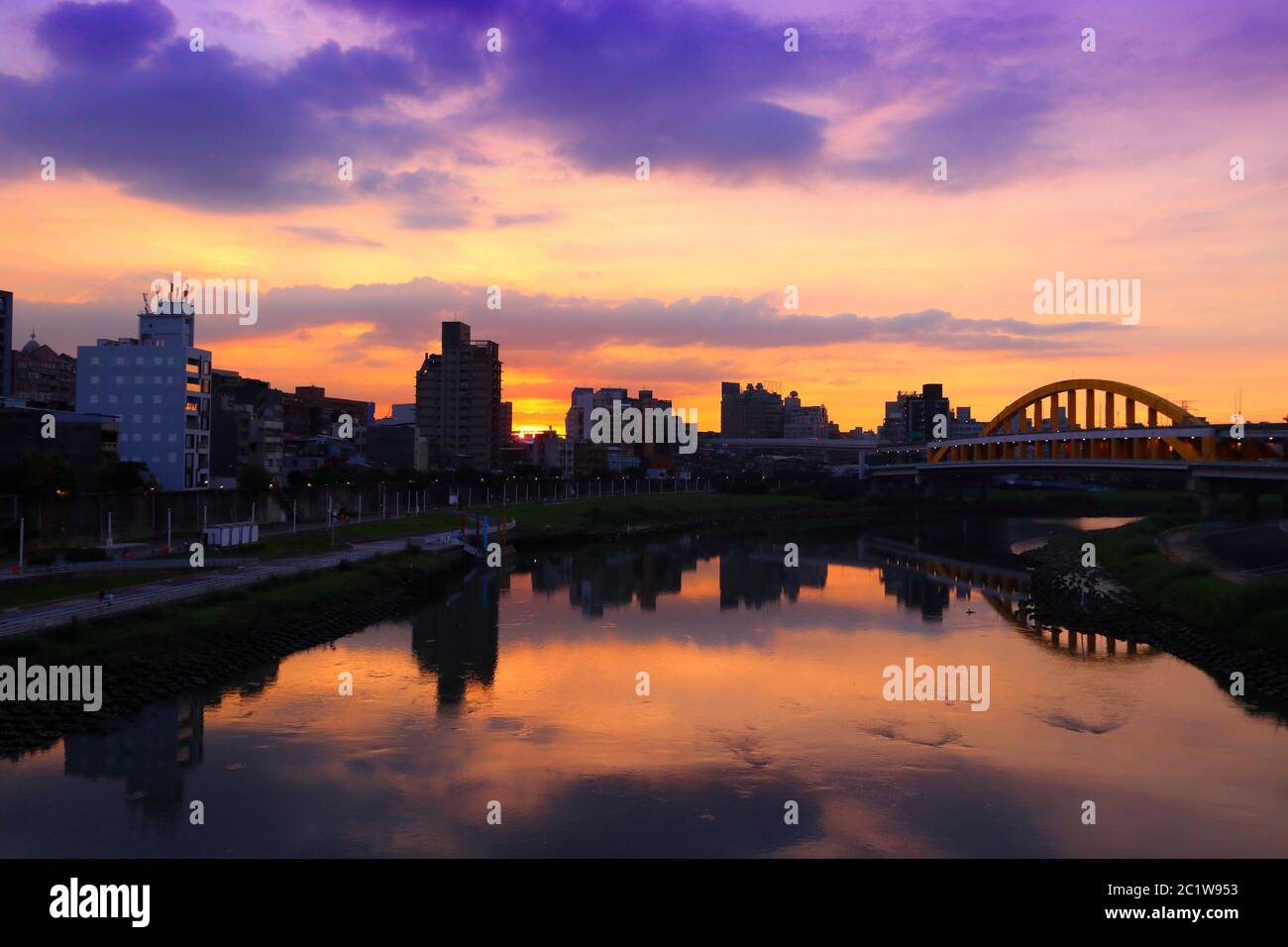 Songshan district taipei hi-res stock photography and images - Alamy